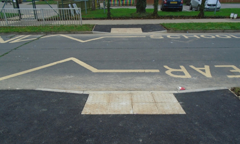 Pedestrian dropped crossings and footway accessibility improvements ...