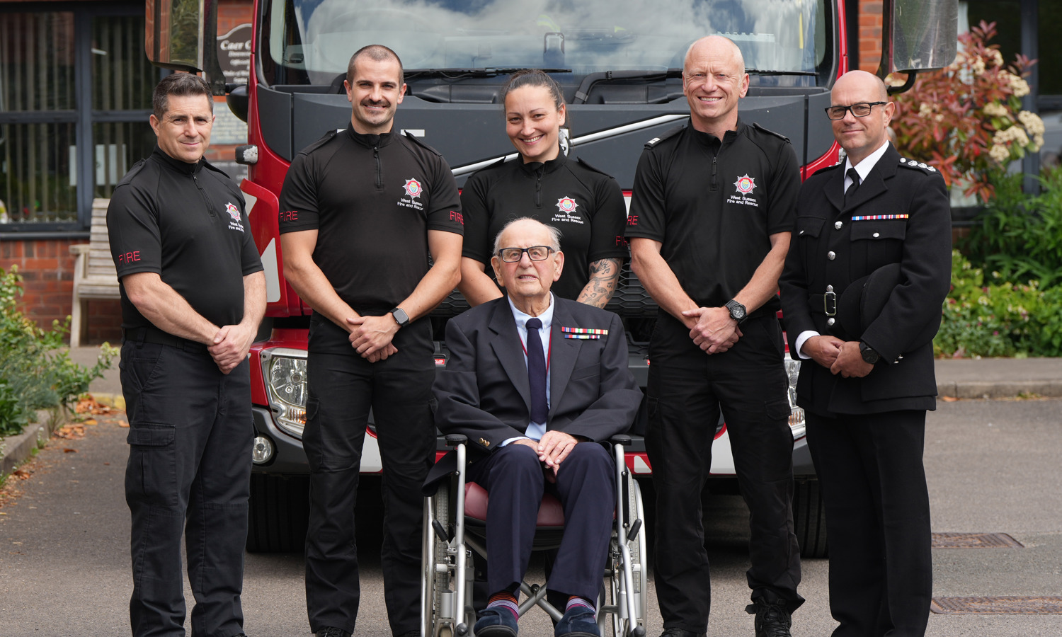 Worthing firefighters help former colleague celebrate 100th birthday ...